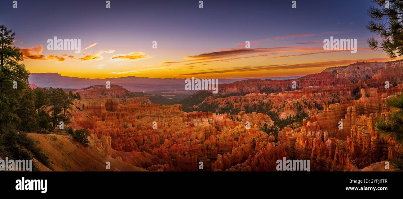 Panorama of Sunrise over the Amphitheater in Bryce Canyon National Park ...
