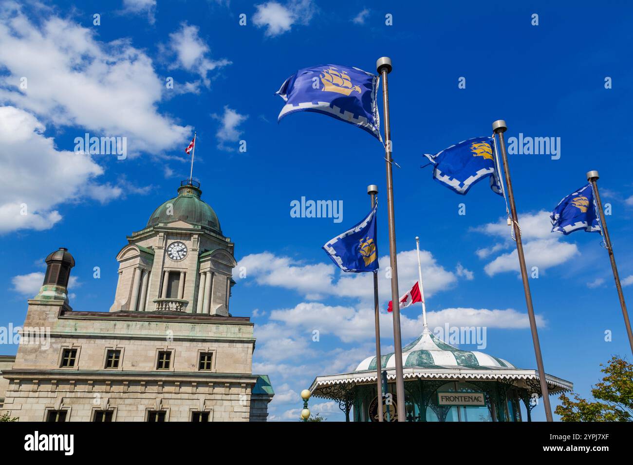 Quebec city canada overview hi-res stock photography and images - Alamy