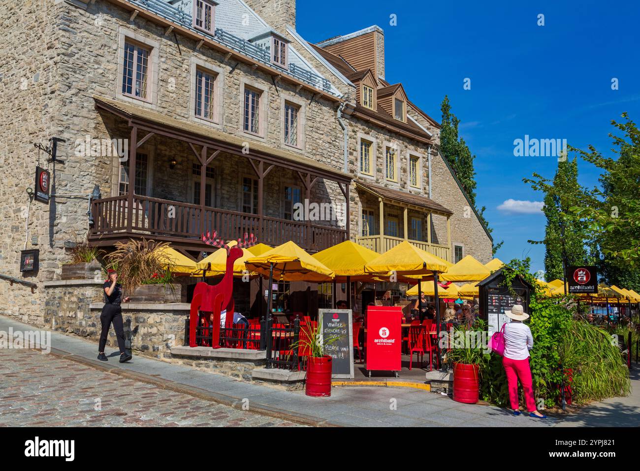 Quebec old quarter dining hi-res stock photography and images - Alamy