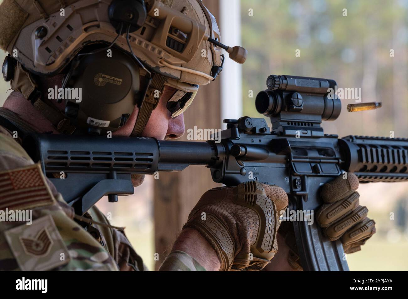 U.S. Air Force Tech Sgt. Matthew Fredericks, 1st Combat Camera Squadron ...