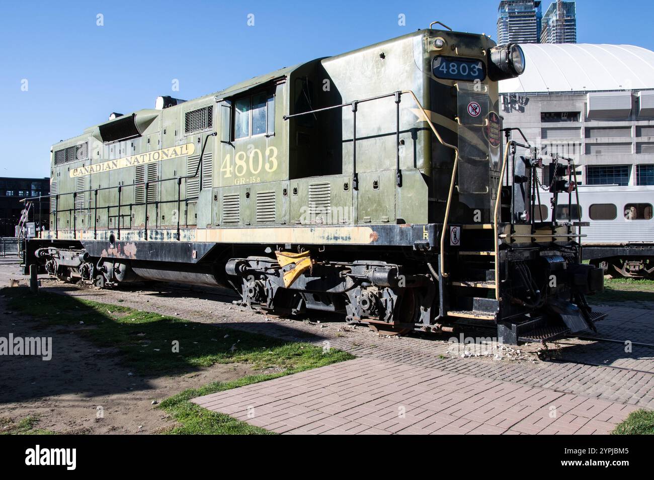 Canadian National 4803 locomotive at Roundhouse Park on Bremner ...