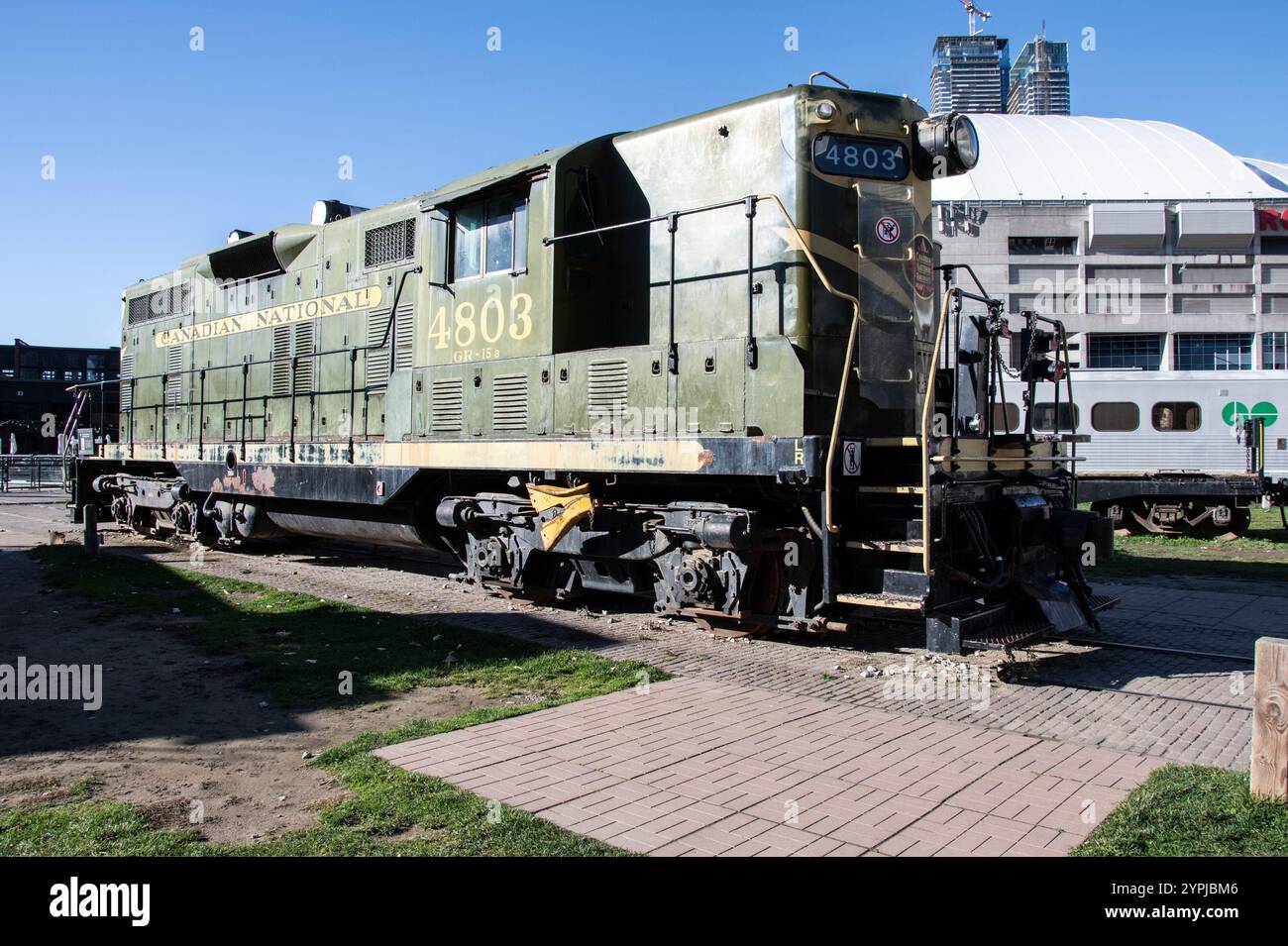 4803 train hi-res stock photography and images - Alamy