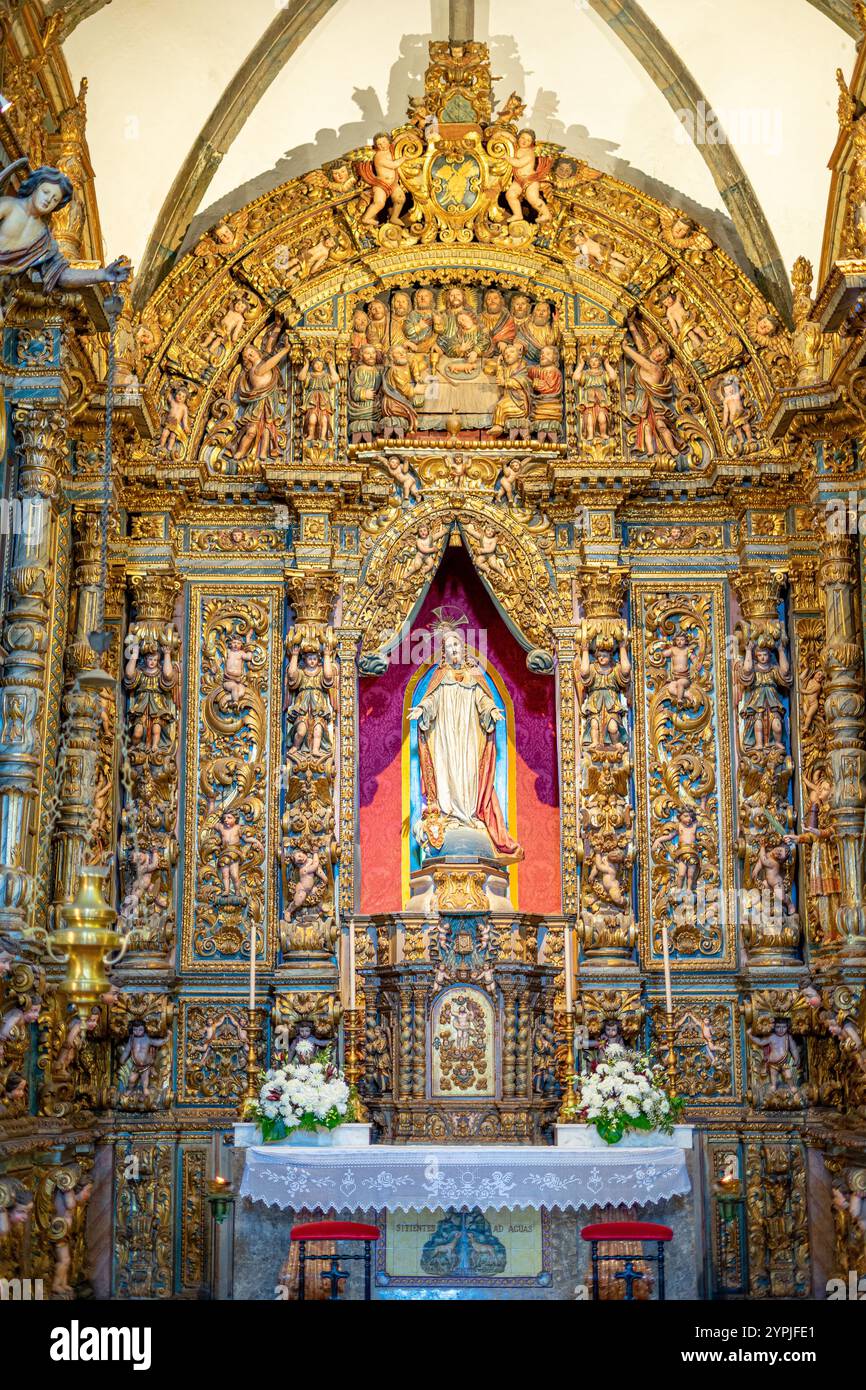 Chapel of the most holy sacrament inside the main church of São Pedro ...