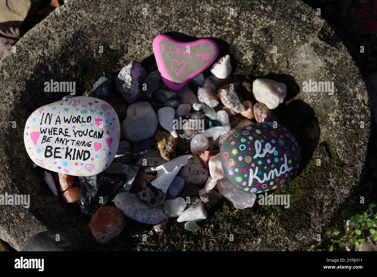 Sharing kindness hi-res stock photography and images - Alamy