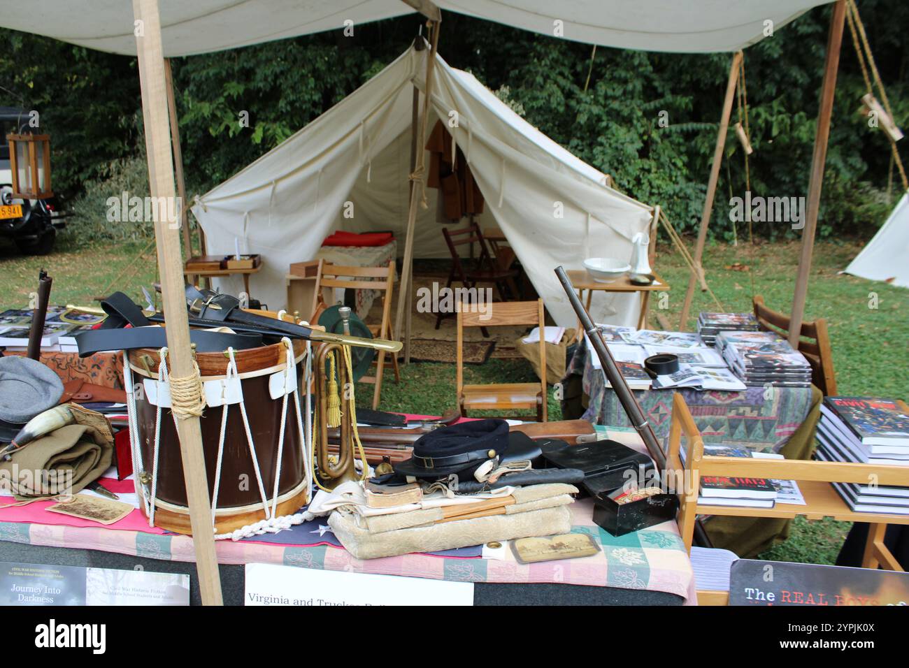 Old time camp site Stock Photo - Alamy
