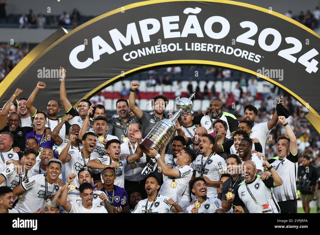 Buenos Aires, Argentina. 30th Nov 2024. Botafogo's players celebrate ...