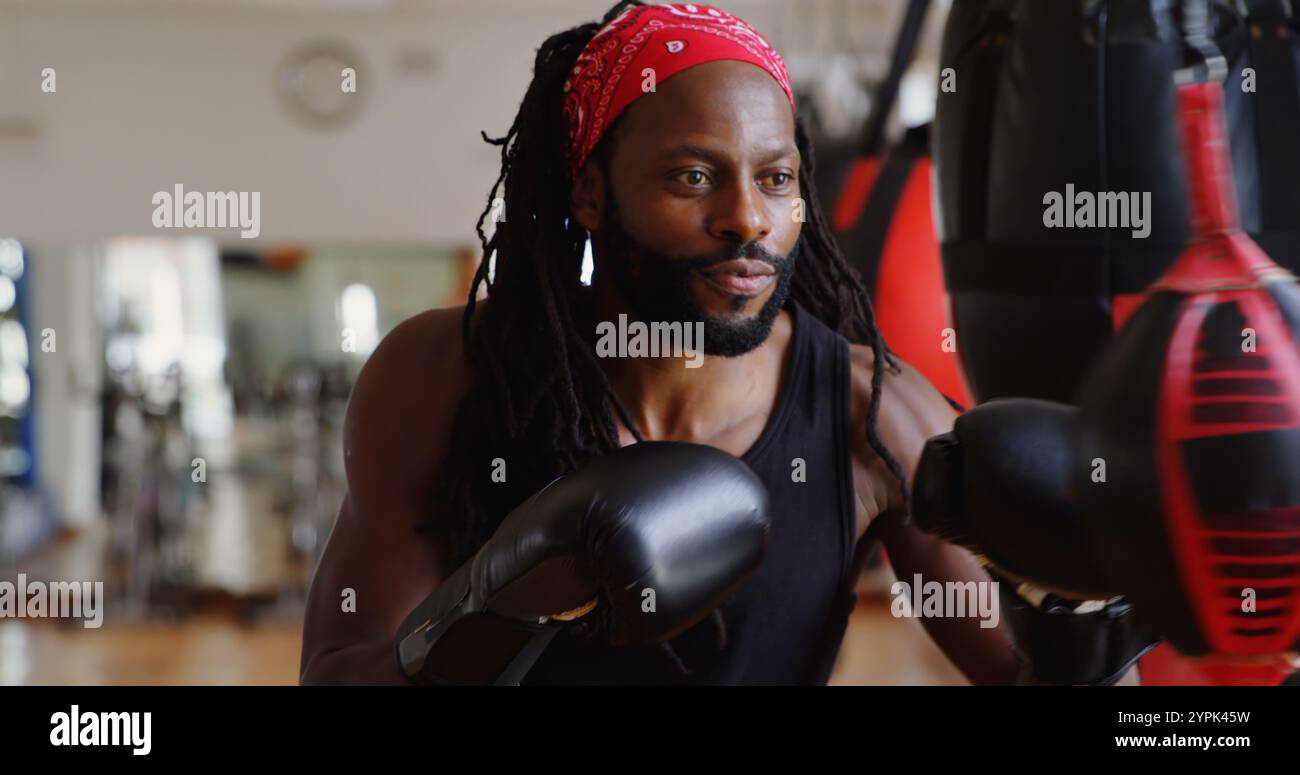 Male fitness enthusiast hi-res stock photography and images - Alamy