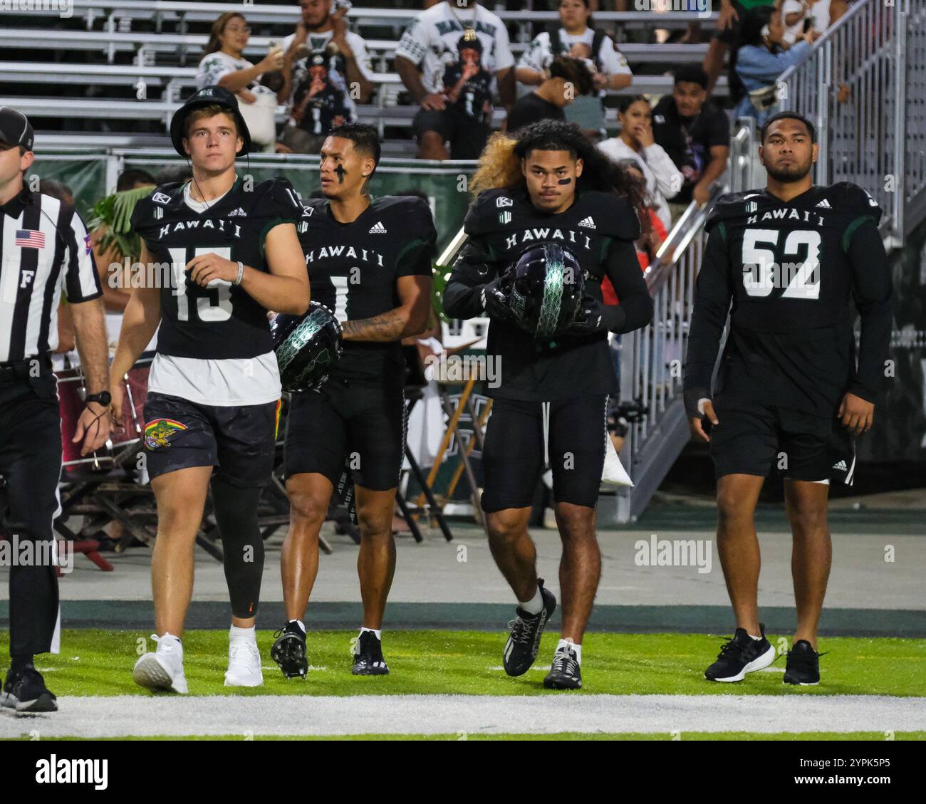 November 30, 2024: (L-R) Hawaii Rainbow Warriors quarterback Brayden ...