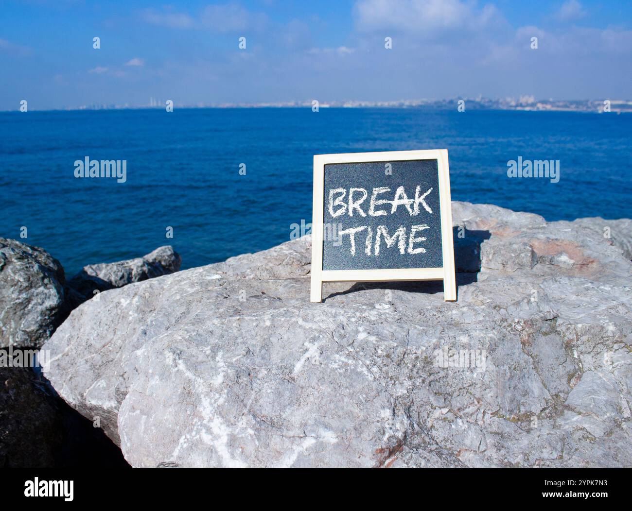 Break Time symbol. Break Time black chalk blackboard. Beautiful sea ...