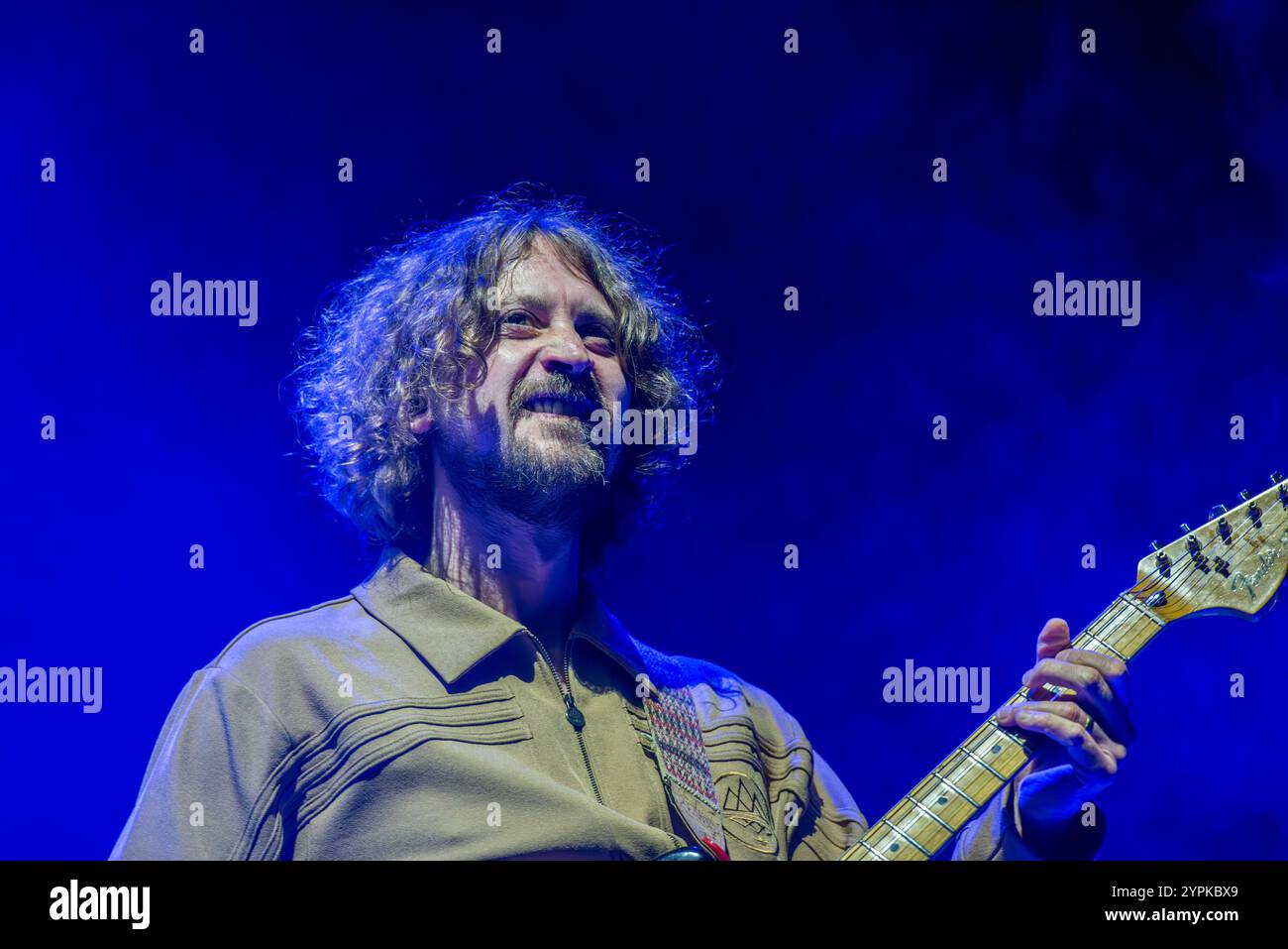 Leeds, UK. 30th Nov, 2024. Dave McCabe, frontman of British indie rock ...