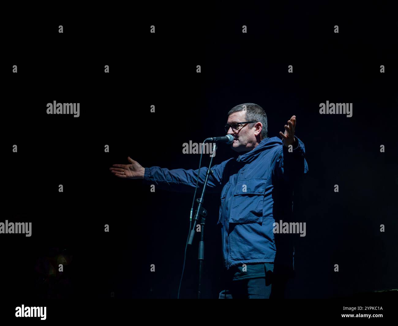 Leeds, UK. 30th Nov, 2024. British singer and songwriter Paul Heaton ...