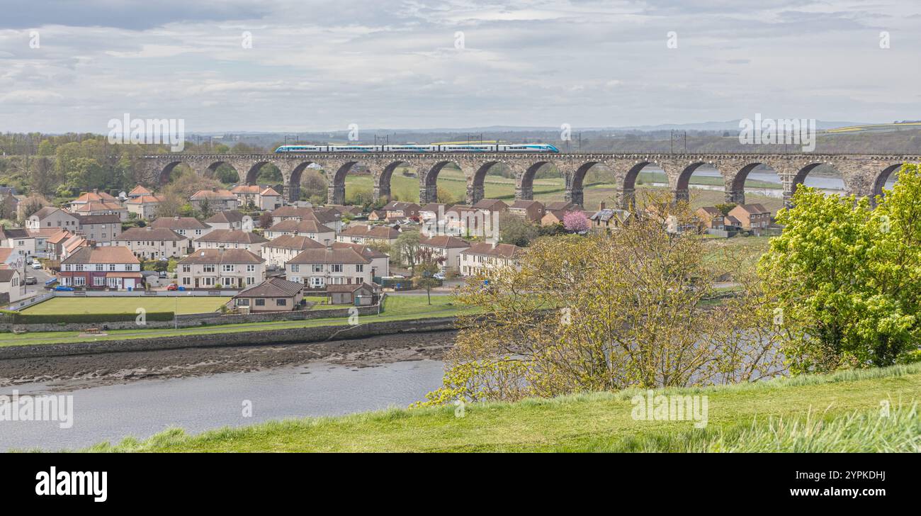 Royal border bridge 28 hi-res stock photography and images - Alamy