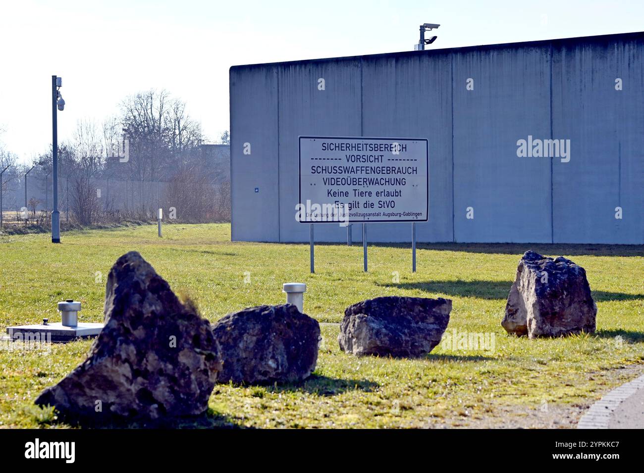 Gablingen, Deutschland. 30th Nov, 2024. JVA Gablingen near Augsburg ...