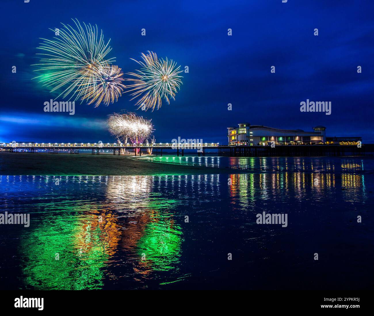 Weston Super Mare Fireworks Stock Photo - Alamy
