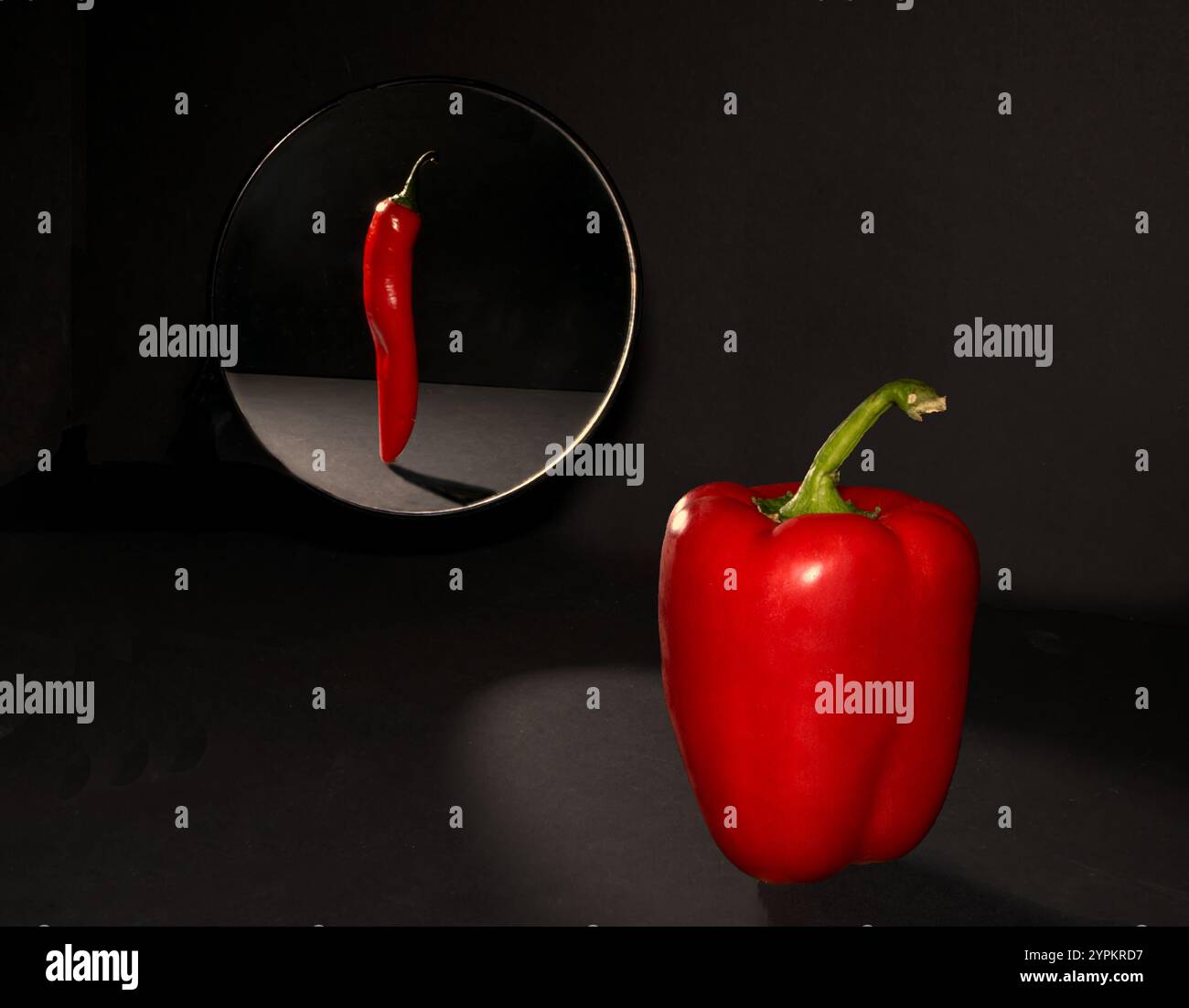 Minimalist pepper hi-res stock photography and images - Alamy