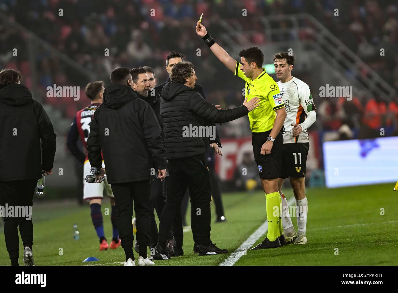 Referee eusebio hi-res stock photography and images - Alamy