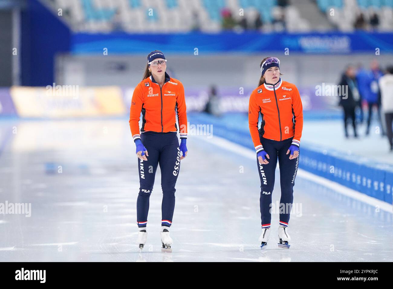 BEIJING, CHINA - DECEMBER 1: Naomi Verkerk, Dione Voskamp competing on ...