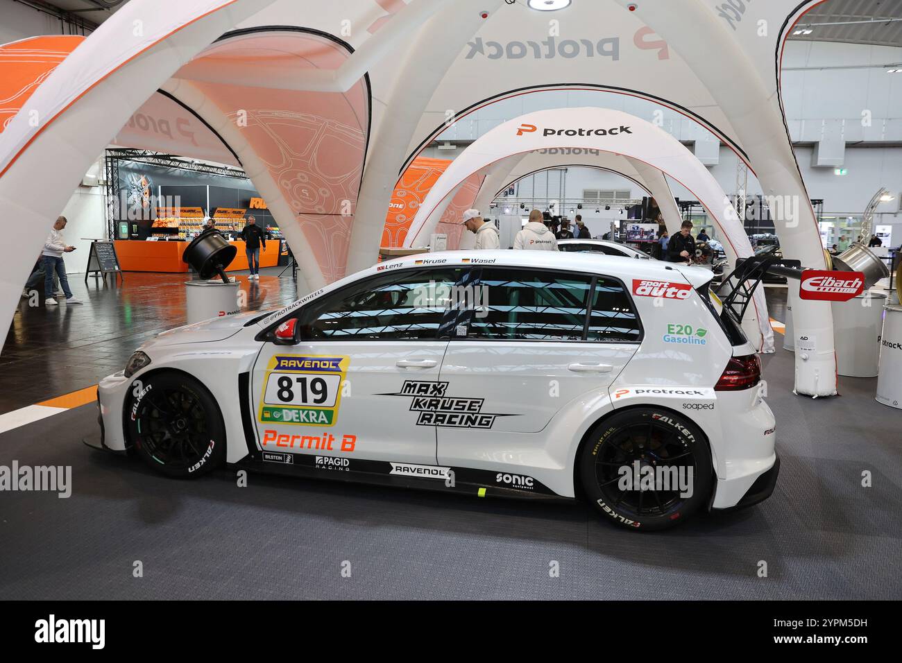 VW Golf GTi TCR, Nuerburgring Langstrecken Serie, Team: Max Kruse ...