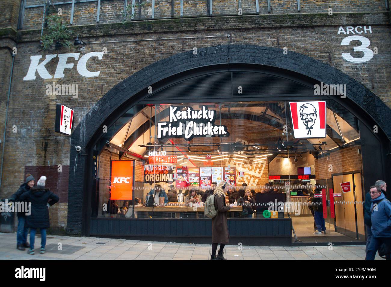 London, UK. 27th November, 2024. A Kentucky Fried Chicken fast food ...
