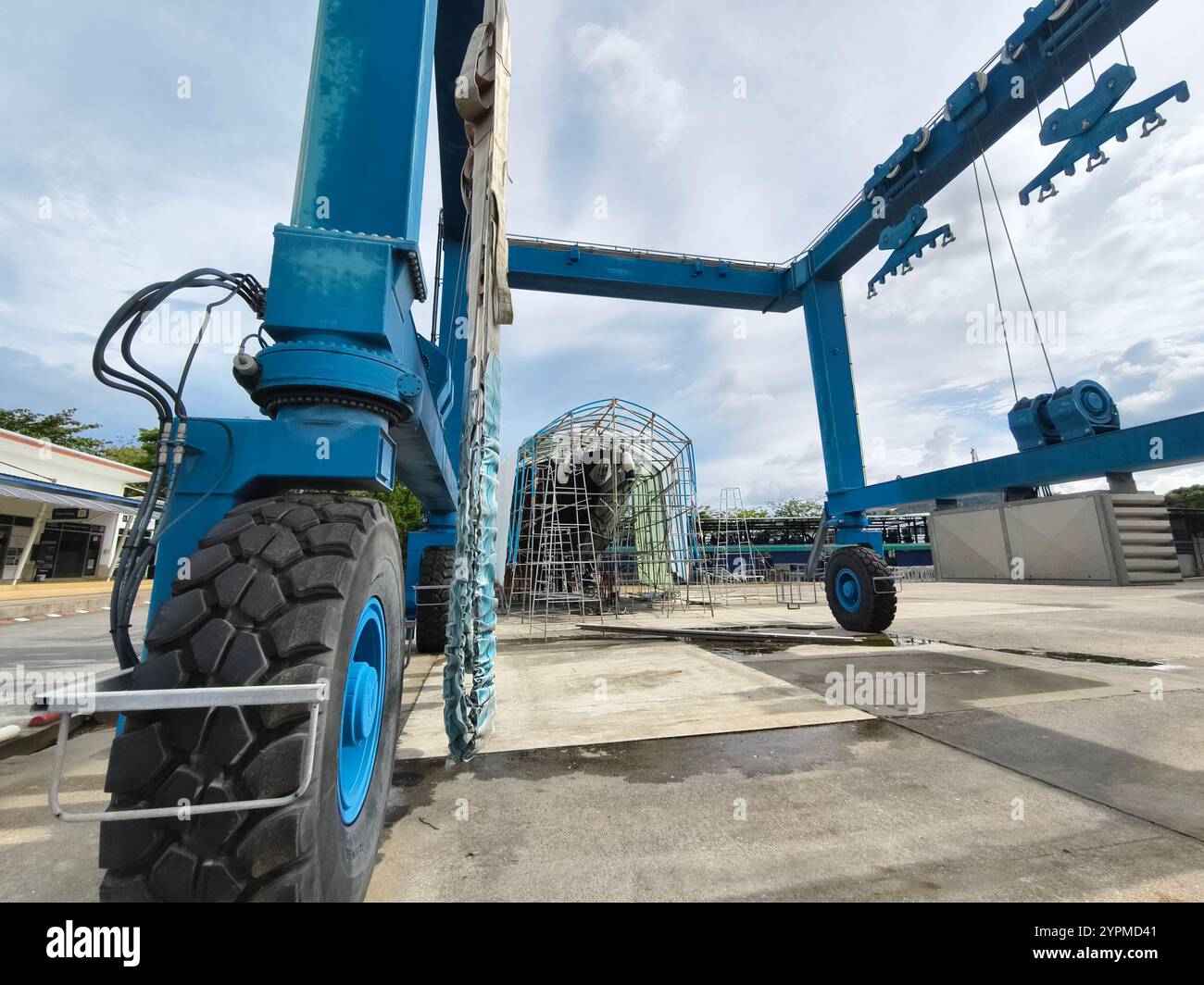 A large blue gantry crane for boats Stock Photo - Alamy