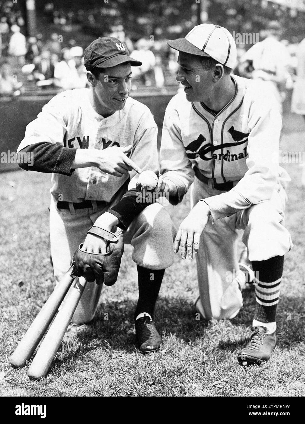 Joe DiMaggio and Dizzy Dean on a baseball field Stock Photo - Alamy