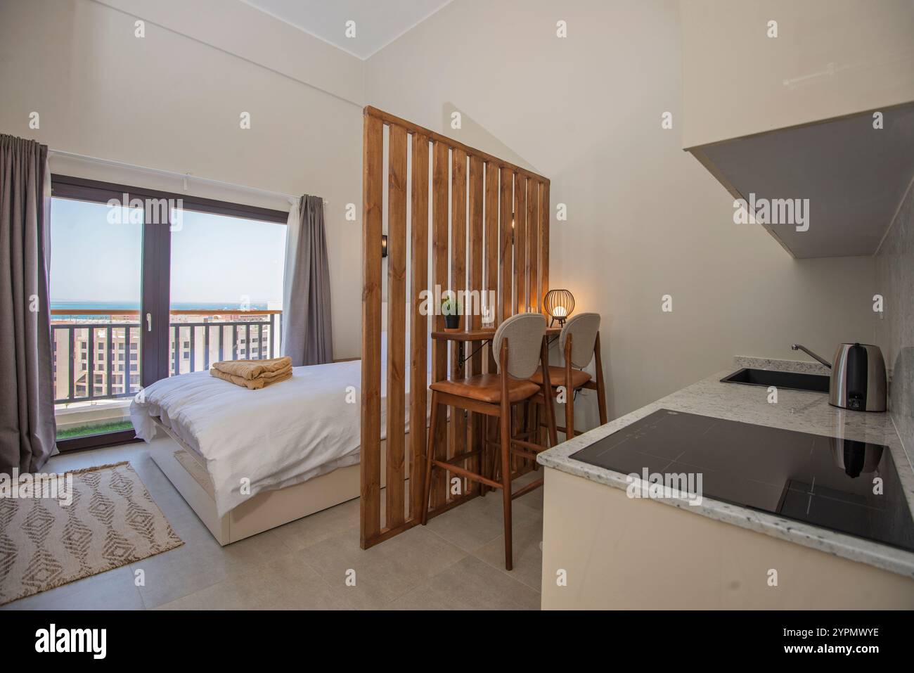 Lifestyle interior design studio hi-res stock photography and images ...