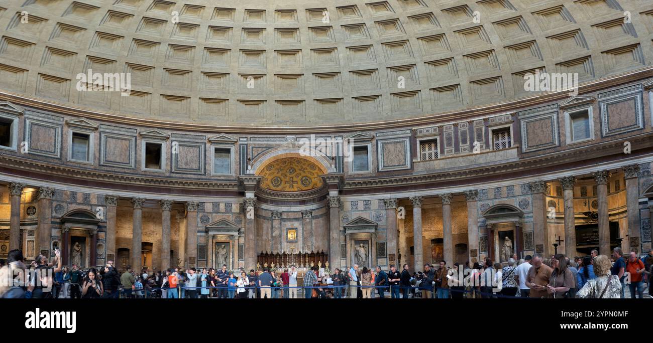 Altar inside the pantheon hi-res stock photography and images - Alamy