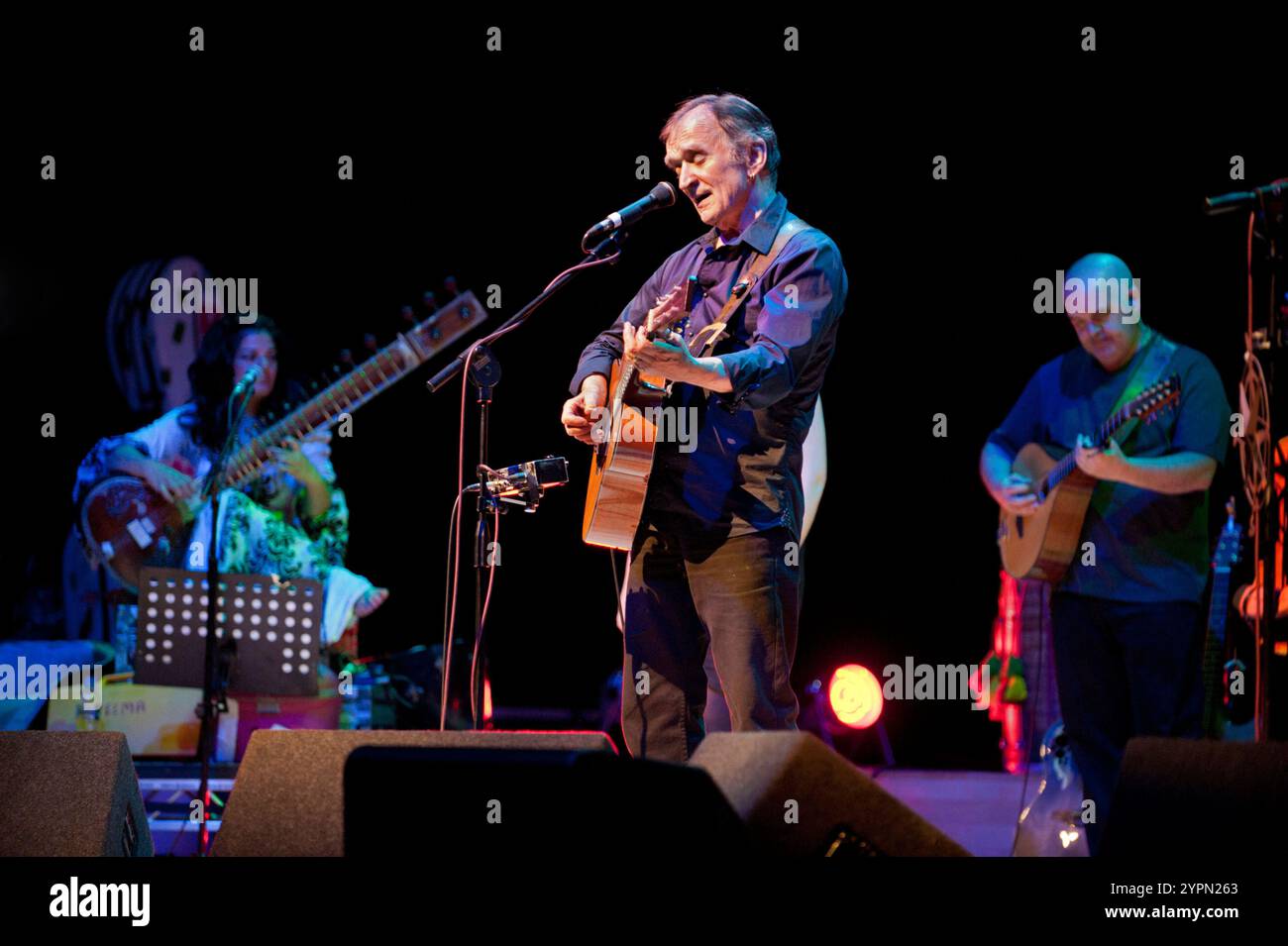 Birmingham town centre 2012 hi-res stock photography and images - Alamy