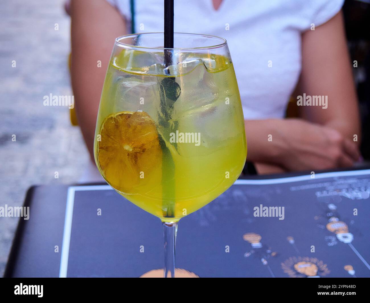 limoncello with ice and lemon slices Stock Photo - Alamy