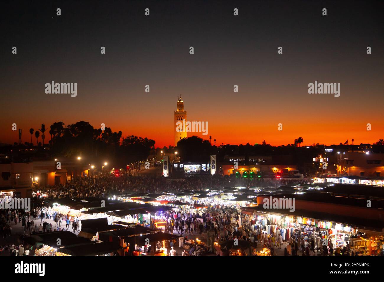 Jemaa el-fna market square, Marrakesh, Morocco at sunset Stock Photo ...