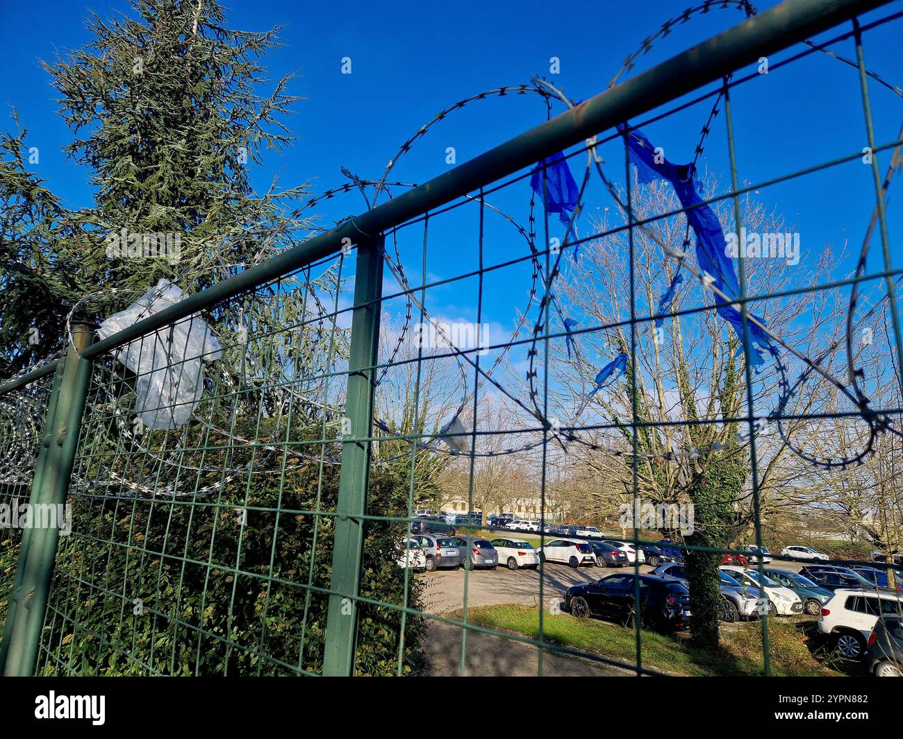 Plastic sheets hanging hi-res stock photography and images - Alamy