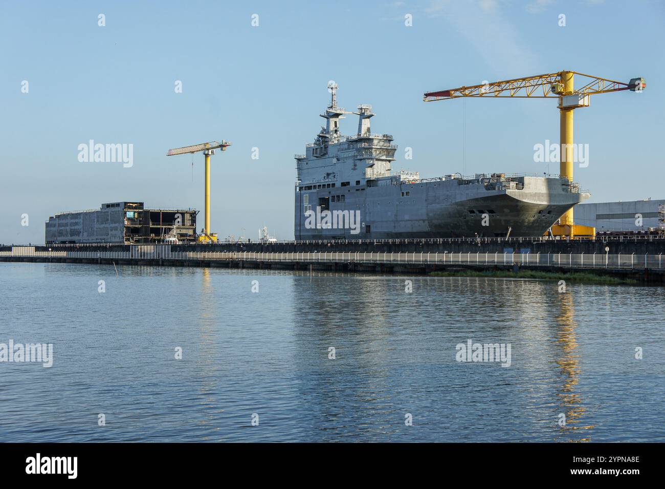 Marine two ships in drydock hi-res stock photography and images - Alamy