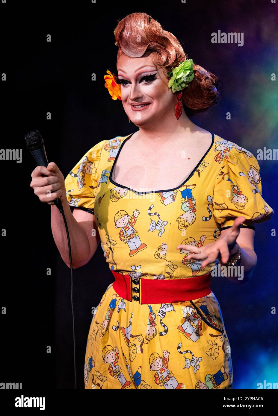 Drag queen on stage london hi-res stock photography and images - Alamy