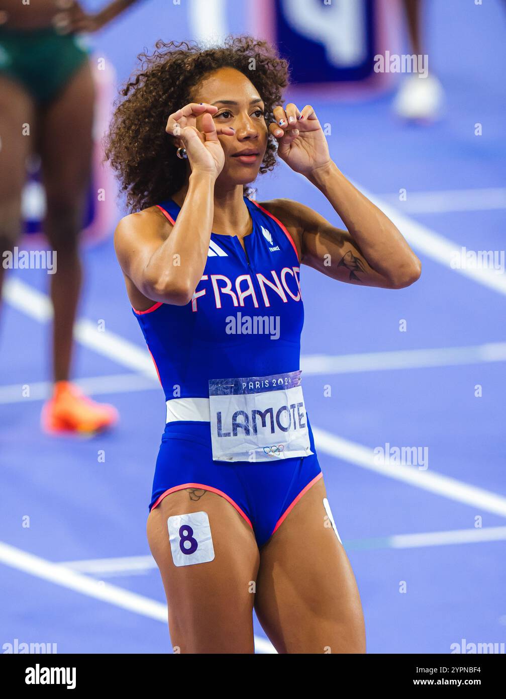 Rénelle Lamote participating in the 800 meters at the Paris 2024 ...