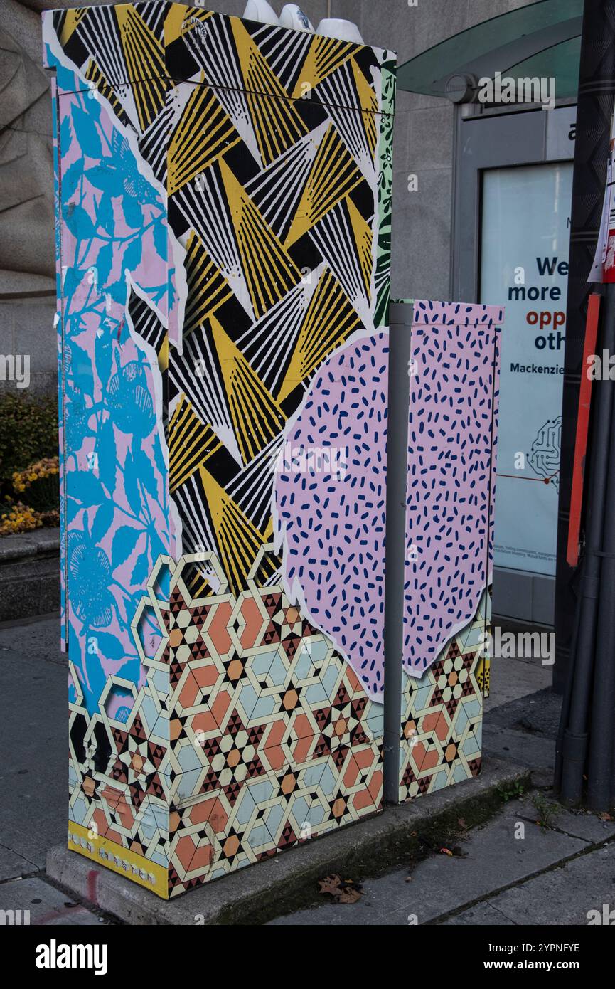Geometric abstract mural on an electrical traffic control box on Queen ...
