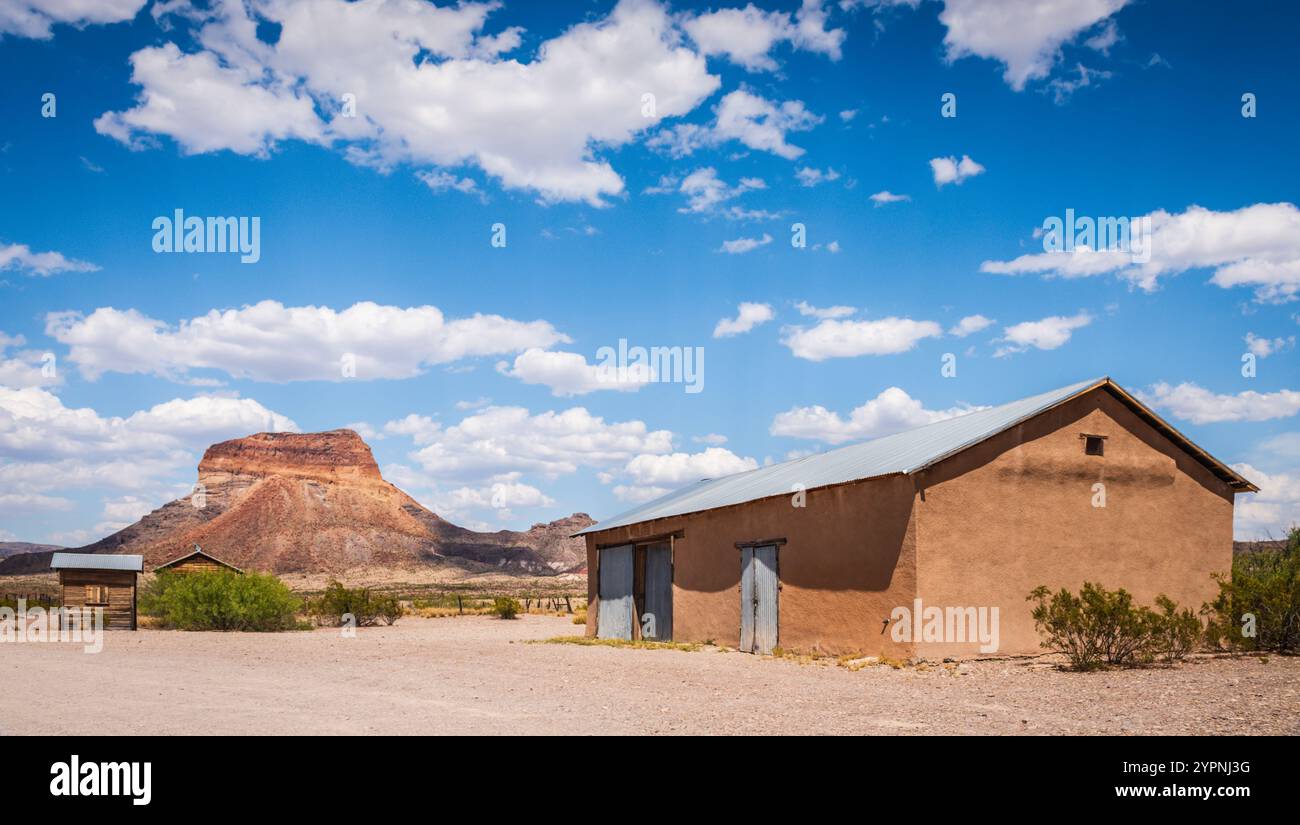 Historic adobe building in Castolon Historic District at Big Bend ...