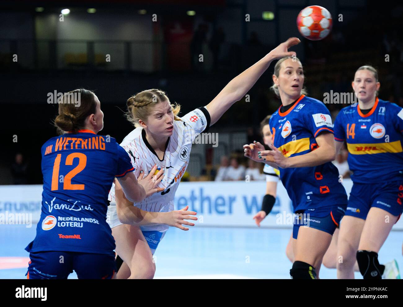 01 December 2024, Austria, Innsbruck: Handball, Women: European ...