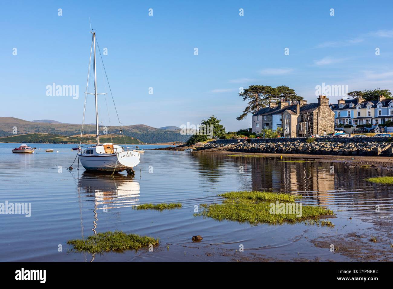 Borth y Gest; Portmadog; Gwynedd; Wales; UK Stock Photo - Alamy