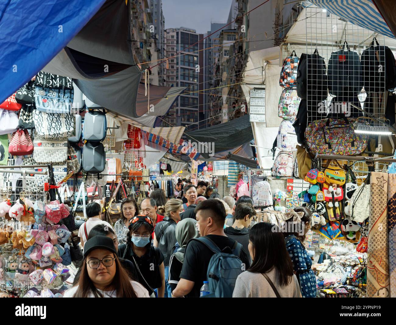 View of a street market in the Mong Kok district of Hong Kong at night ...