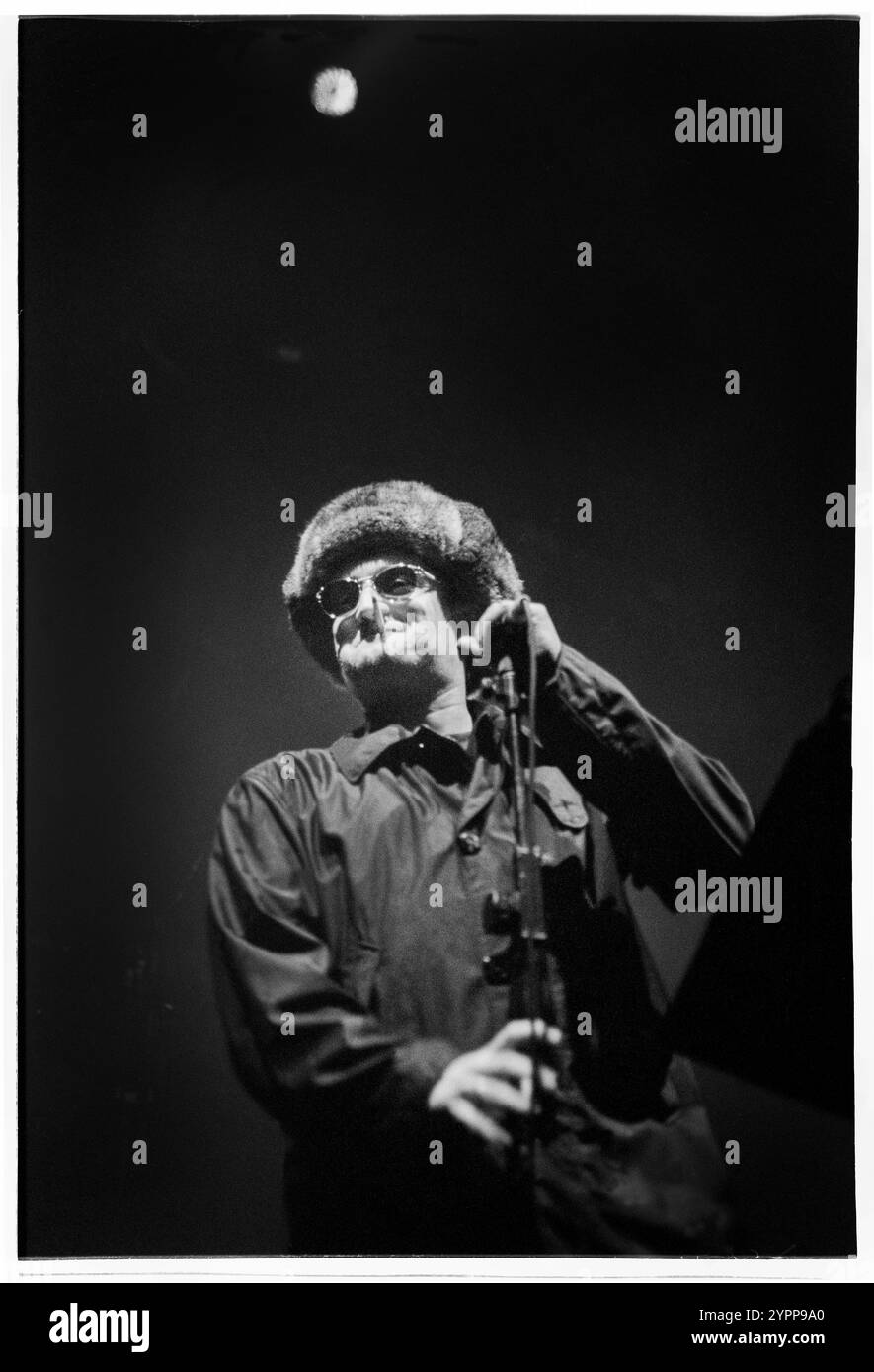 Paul heaton live Black and White Stock Photos & Images - Alamy