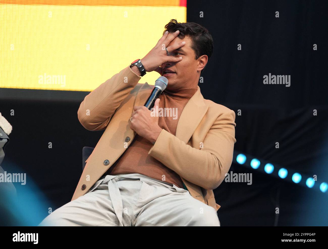Comic Con 2024. Schauspieler Staz Nair auf der Comic Con am 30.11.2024 ...