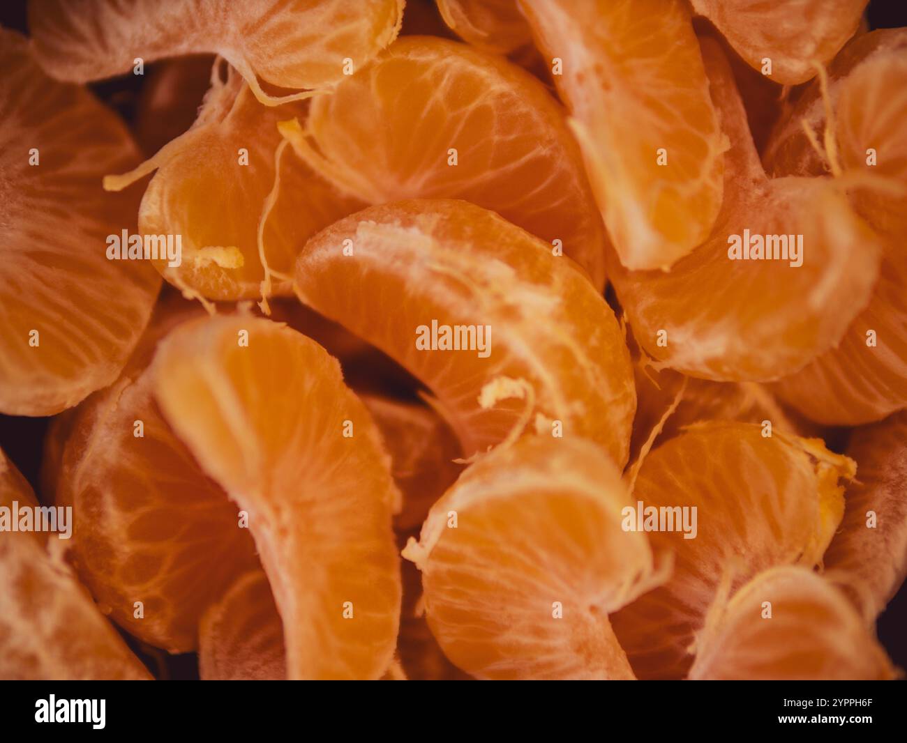 tangerine mandarin texture.ripe slices close up Stock Photo - Alamy
