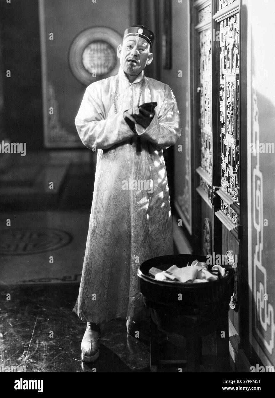 Hollywood actor Lon Chaney as Mr Wu, 1927 Stock Photo - Alamy
