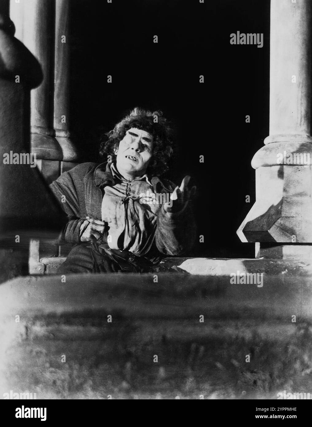 The Hunchback of Notre Dame (Universal, 1923) Lon Chaney Stock Photo ...