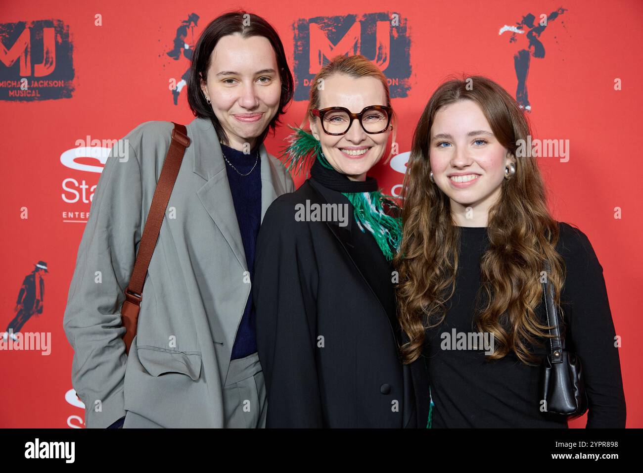 Ava atwell hi-res stock photography and images - Alamy