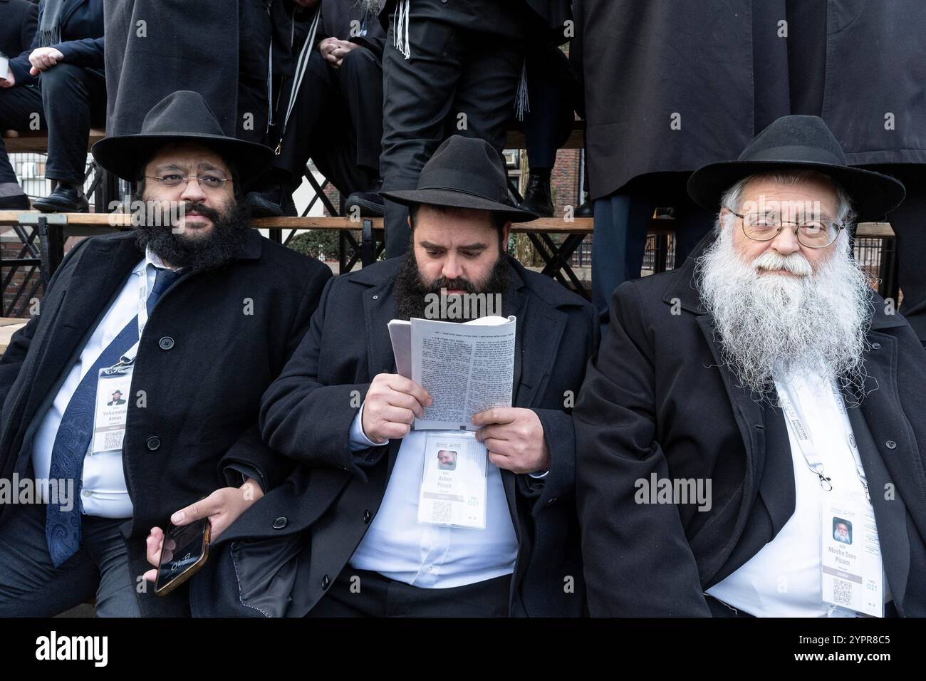 New York, New York, USA. 1st Dec, 2024. Thousands Rabbis gather for ...