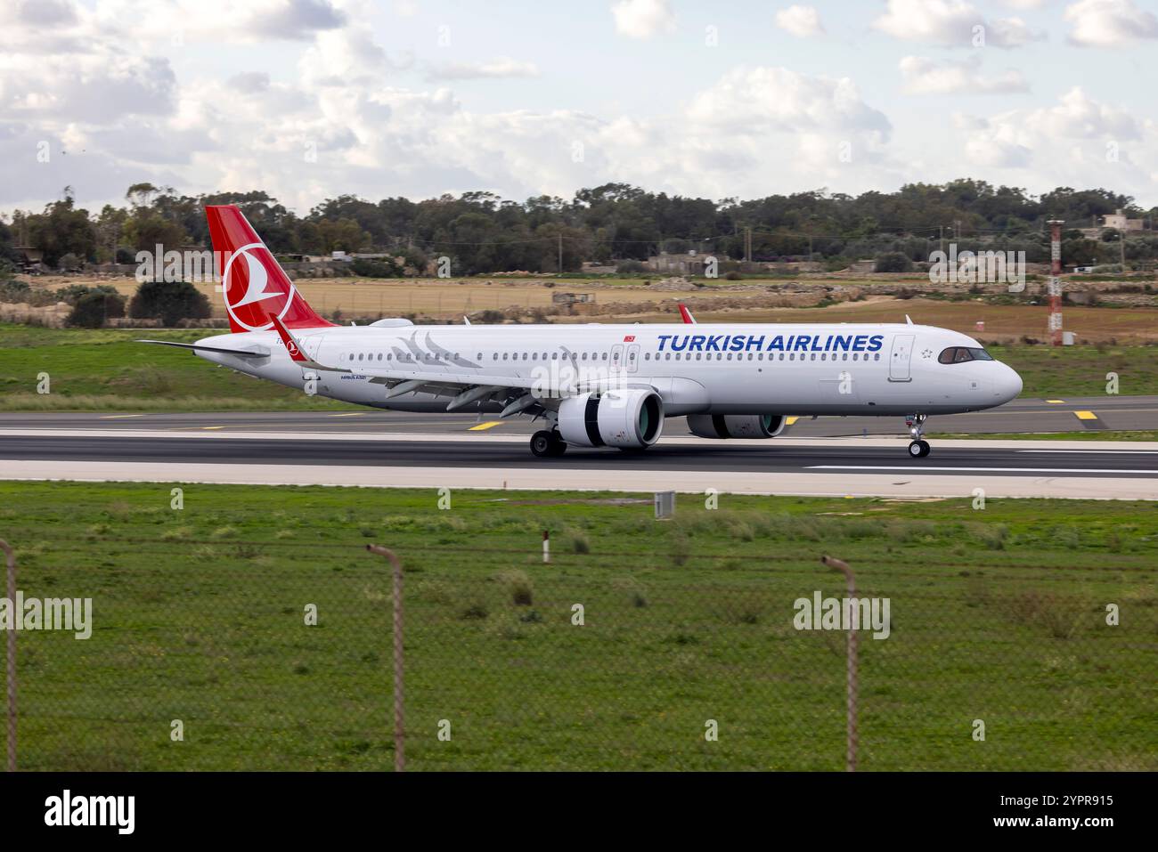 Turkish Airlines Airbus A321-271NX (REG: TC-LPN), a brand new A321 NEO ...