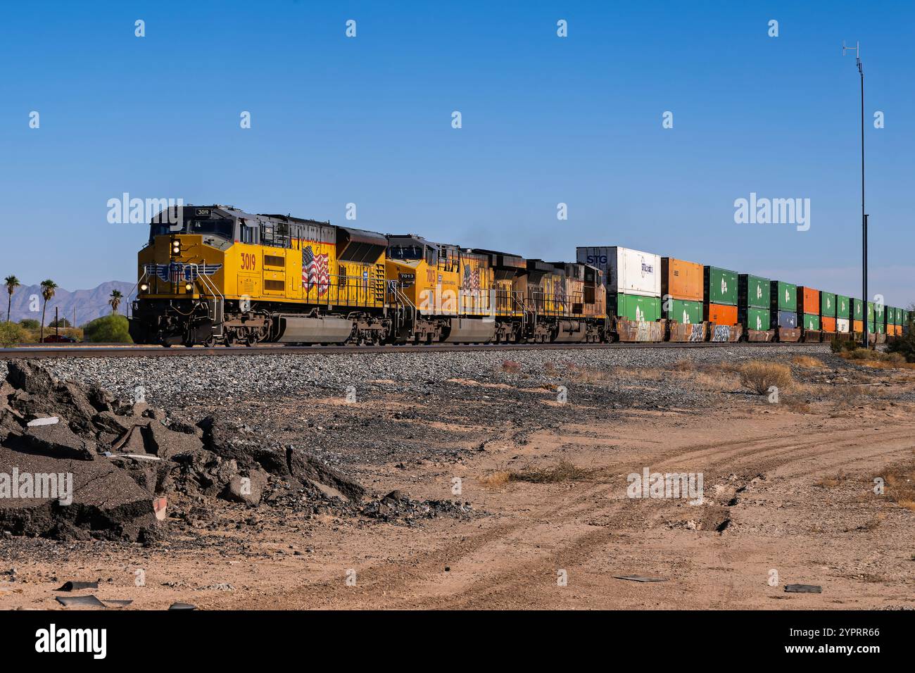 Toltec Road Crossing 11-30-2024 Eloy, AZ Arizona Westbound Union Pacific EMD SD70AC-T4 with a ...