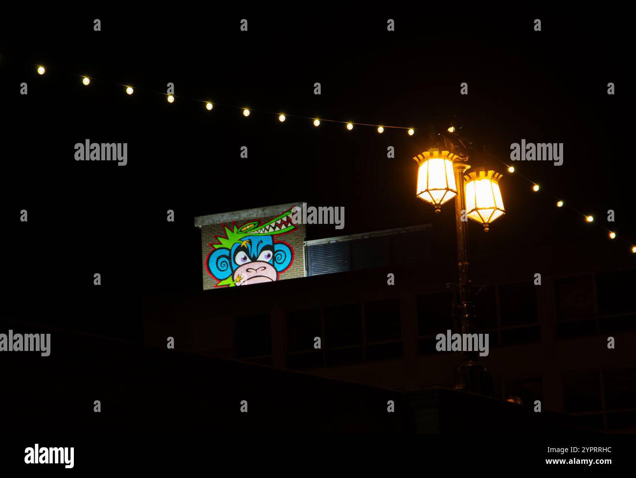 String lights overhead hi-res stock photography and images - Alamy