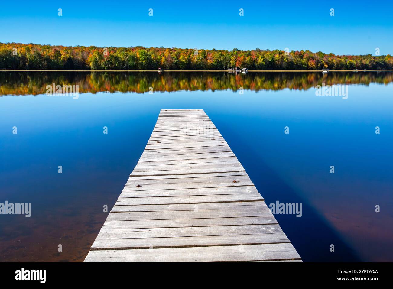 Wisconsin dock pier hi-res stock photography and images - Alamy